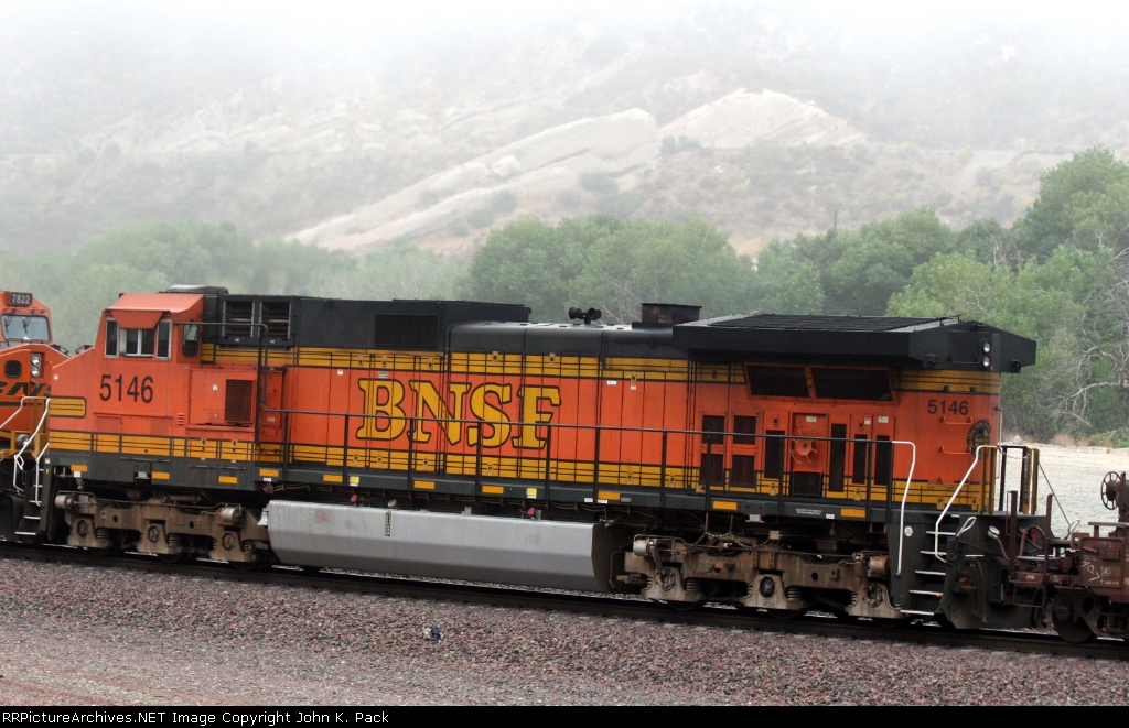 BNSF 5146